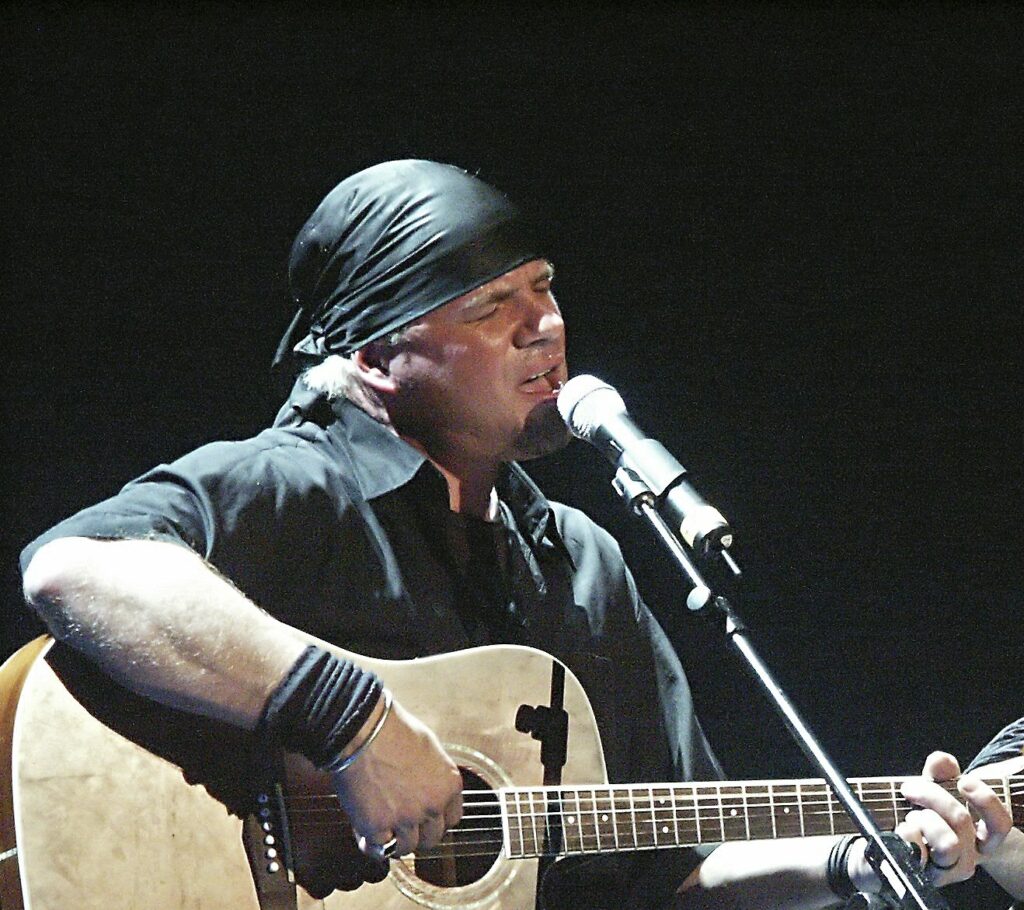 Auge in Auge mit Eric Fish – BuschFunk Musikverlag